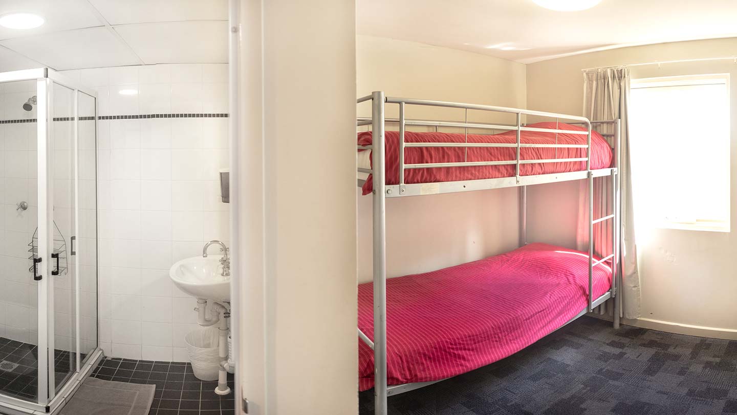Twin En-suite - Big Hostel