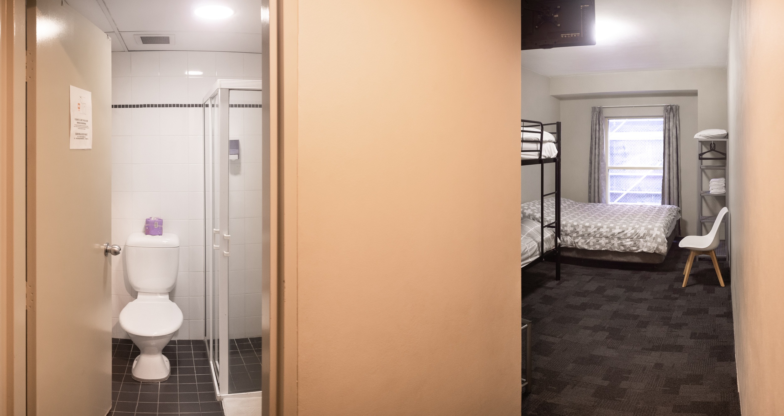 4 Person Family En-suite - Big Hostel